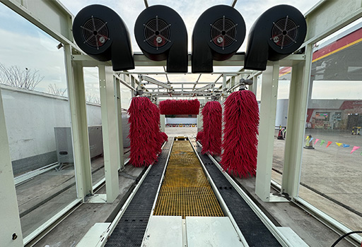 How does a conveyor belt system improve car wash automation? - Nova ...